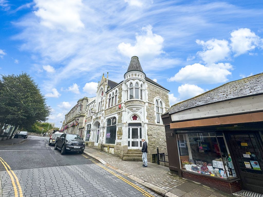 Coffee Tavern, Alma Place, Redruth, Cornwall TR15, Restaurant for sale ...