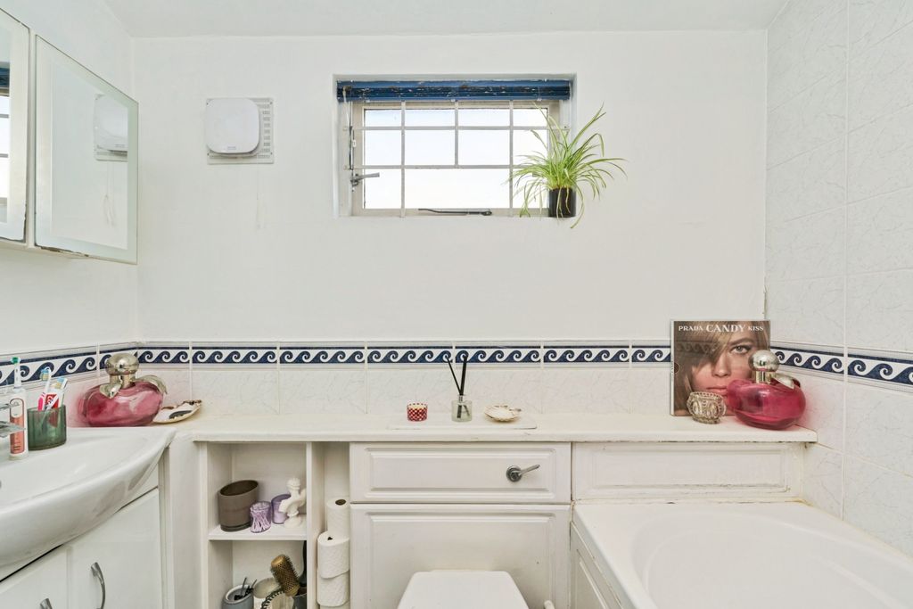 Yeldham Road, London W6, 2 bed maisonette for sale, £590,000 ...