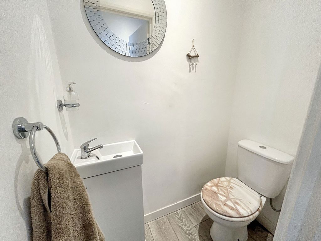 Stella Hall Drive, Blaydon-On-Tyne NE21, 4 bed semi-detached house for ...