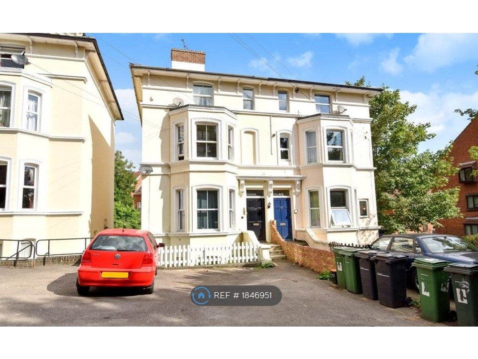 Buckland Hill, Maidstone ME16, 1 bed flat to rent, £950 pcm | PrimeLocation