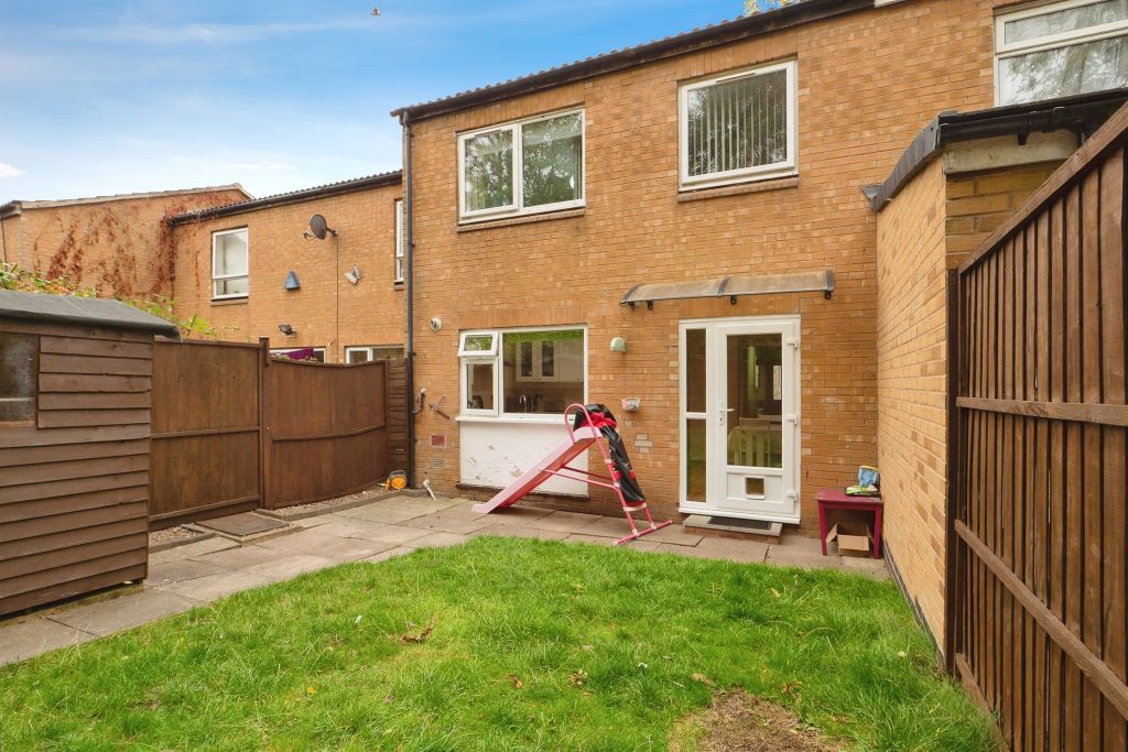 Pendlebury Drive, Leicester LE2, 3 bed terraced house for sale, £ ...