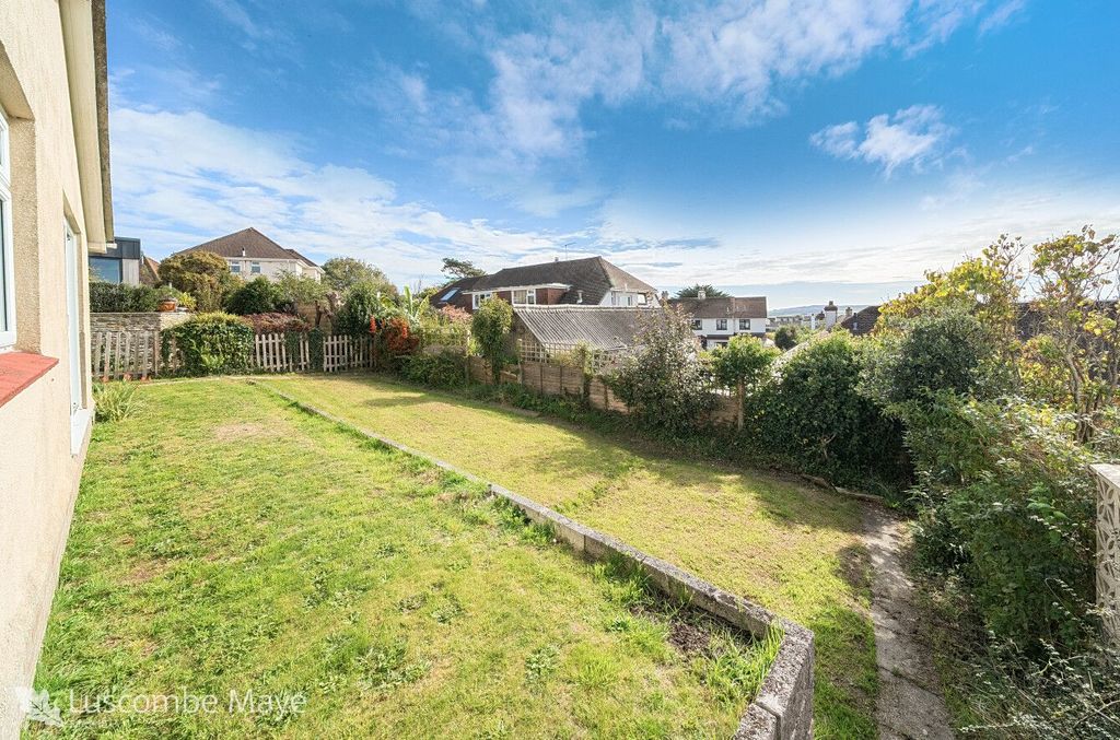 Buckwell Close, Kingsbridge TQ7, 3 bed bungalow for sale, £395,000 ...