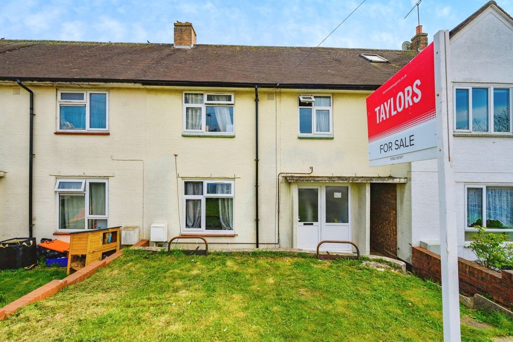 Hockwell Ring, Luton, Bedfordshire LU4, 3 bed terraced house for sale ...