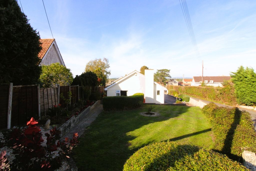 4 Crancombe Lane, Woolavington, Bridgwater TA7, 3 bed detached bungalow ...