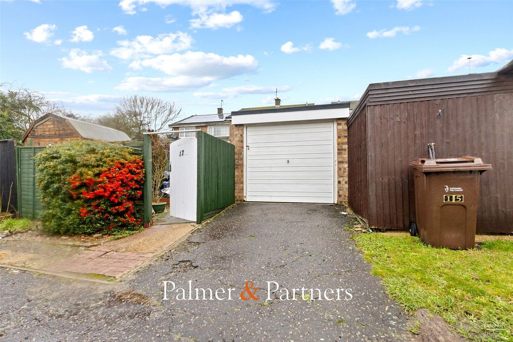 Antonio Walk, Greenstead, Colchester, Essex CO4, 4 bed semi-detached ...