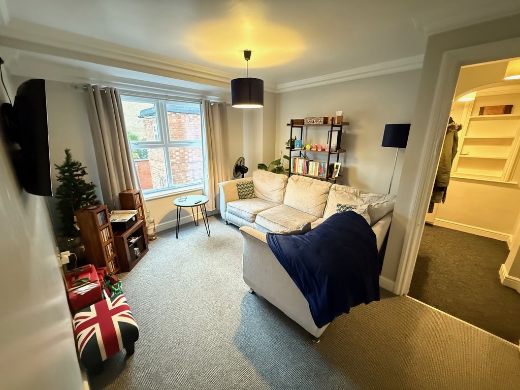 Mapperley Road, Nottingham NG3, 2 bed flat to rent, £900 pcm ...