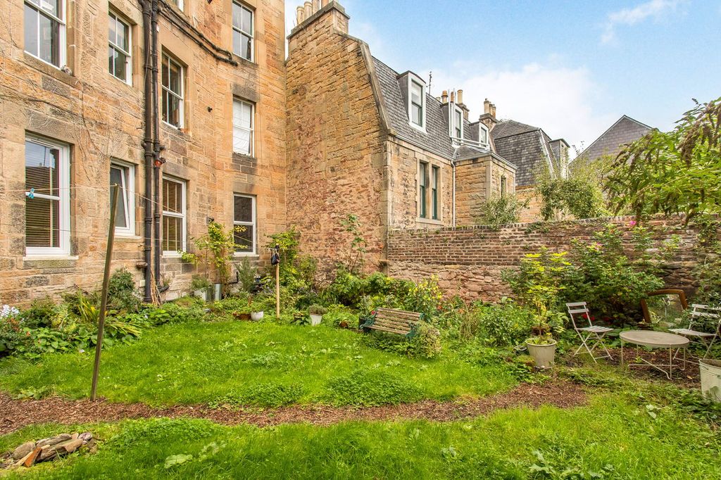 Roseneath Place, Edinburgh EH9, 3 bed flat for sale, £420,000 ...