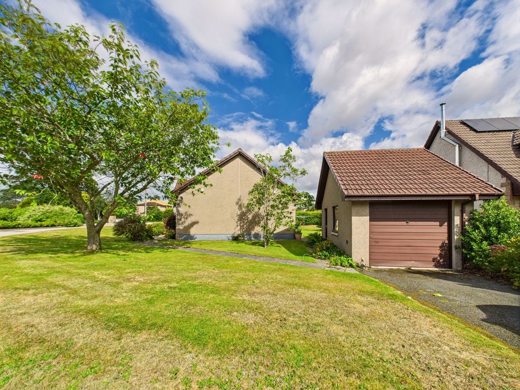 The Meadows, Ellon AB41, 4 bed detached bungalow for sale, £335,000 ...