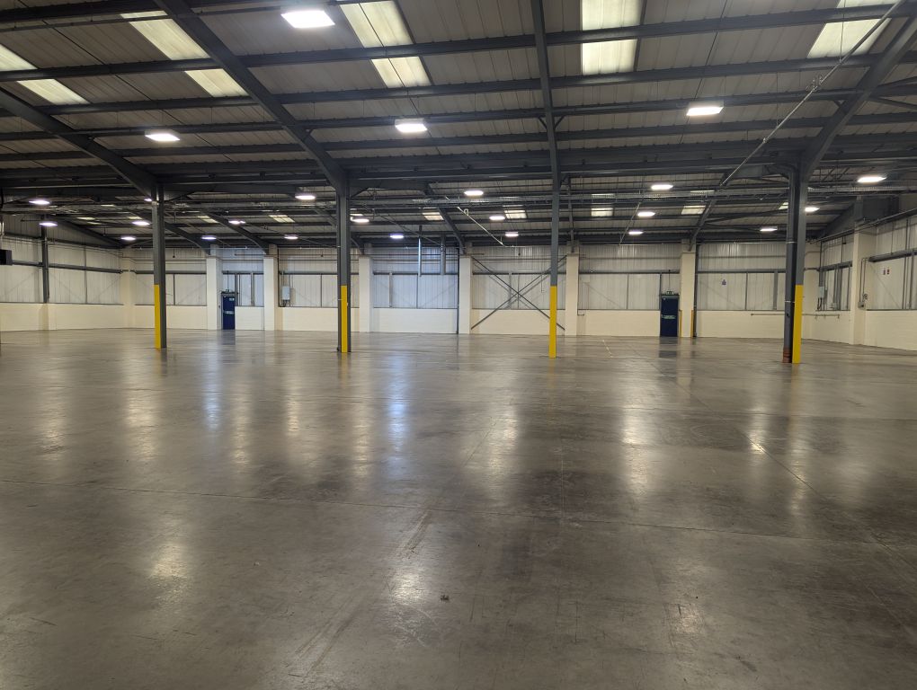 Oldington Trading Estate, Kidderminster DY11, Warehouse for sale, £ ...