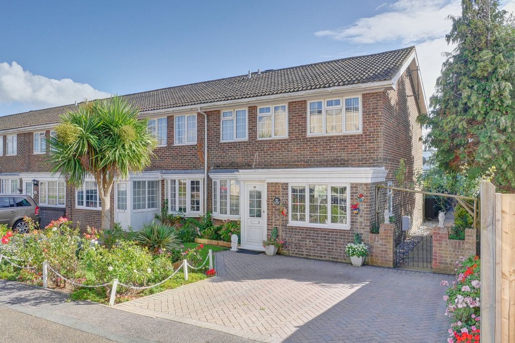 Dallington Road, Eastbourne BN22, 4 bed terraced house for sale, £ ...