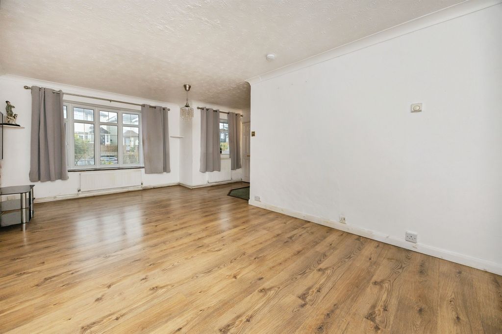 Capel Street, Capel-Le-Ferne, Folkestone CT18, 2 bed detached bungalow ...