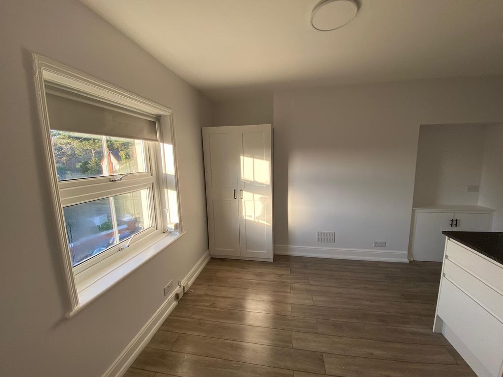 Bower Mount Road, Maidstone ME16, Studio to rent, £850 pcm | PrimeLocation