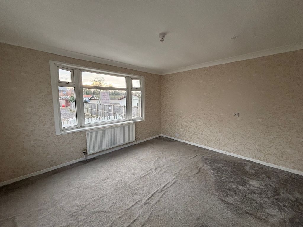 New Tupton S42, 1 bed property to rent, £600 pcm | PrimeLocation
