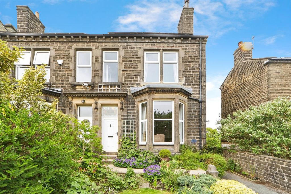 Highfield Lane, Keighley BD21, 6 bed semi-detached house for sale, £ ...