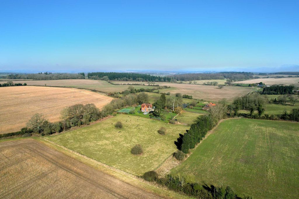 Manor Farm House, North Waltham, Basingstoke, Hampshire RG25, 6 bed ...