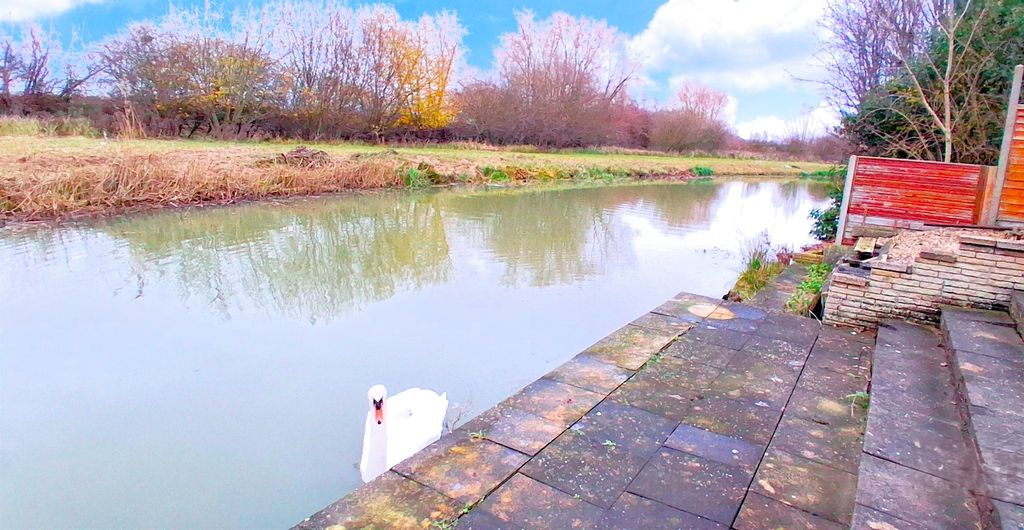 Kings Delph, Whittlesey, Peterborough PE7, 3 bed detached bungalow for ...
