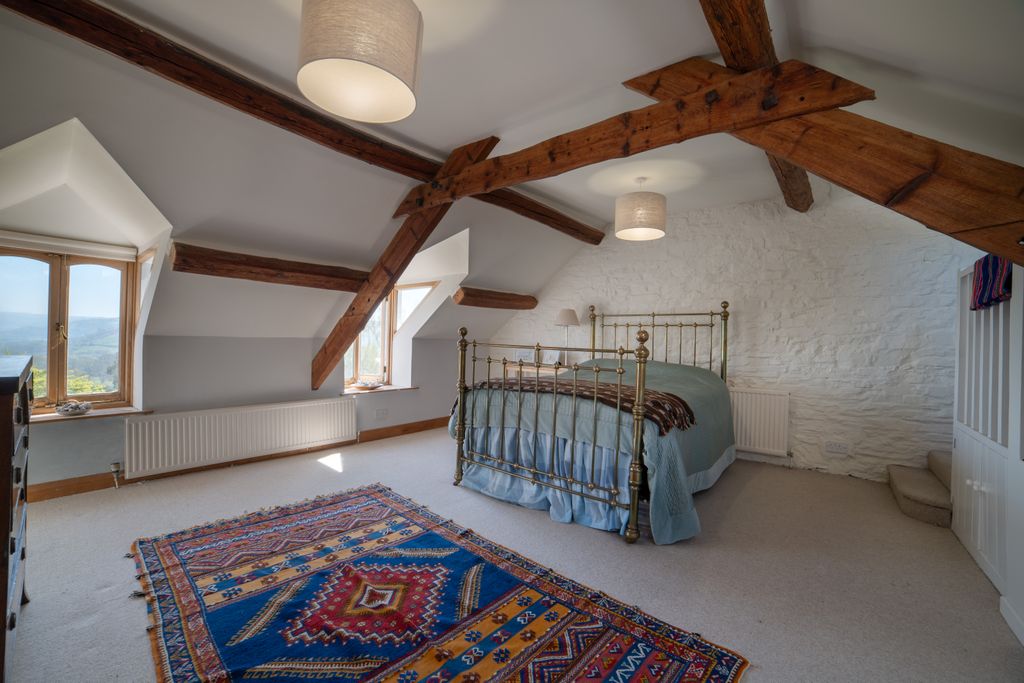 Llanbadarn Fawr, Aberystwyth SY23, 5 bed detached house for sale, £ ...