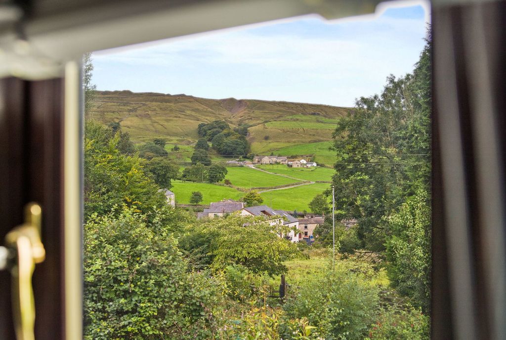 Cowpe Road, Cowpe, Rossendale BB4, 5 bed semi-detached house for sale ...