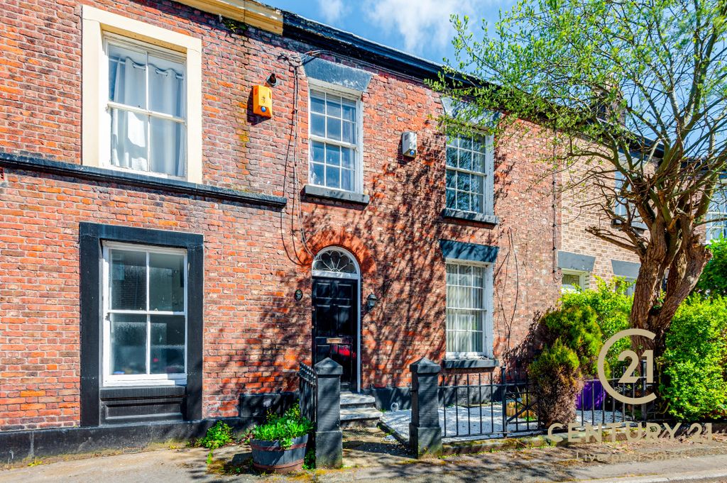 Woolton Street, Woolton Village L25, 3 bed terraced house to rent, £ ...