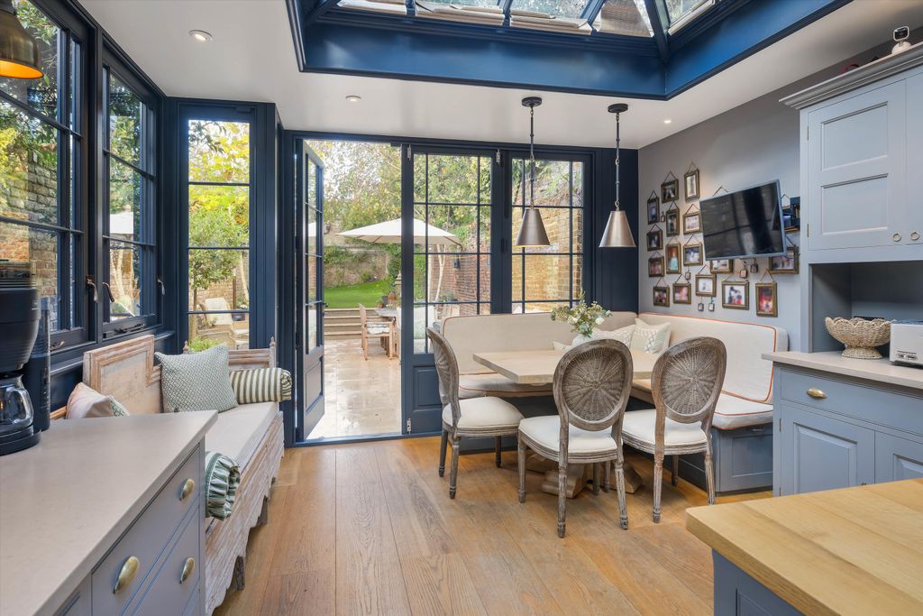 Cheyne Walk, Chelsea, London SW3, 6 bed semi-detached house for sale, £ ...