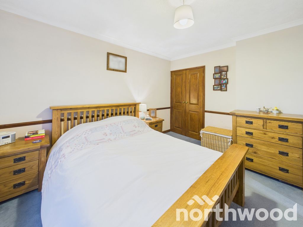 Lambden Road, Pluckley TN27, 4 bed chalet for sale, £625,000 ...