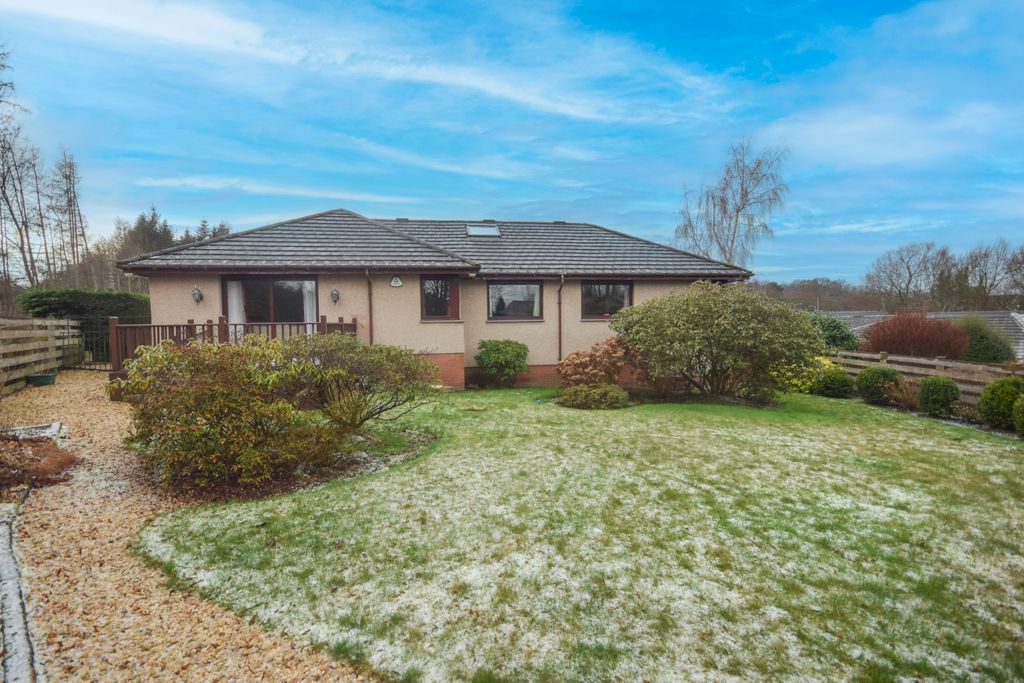 Clerwood, Rhynd Lane, Perth PH2, 4 bed detached bungalow for sale, £ ...