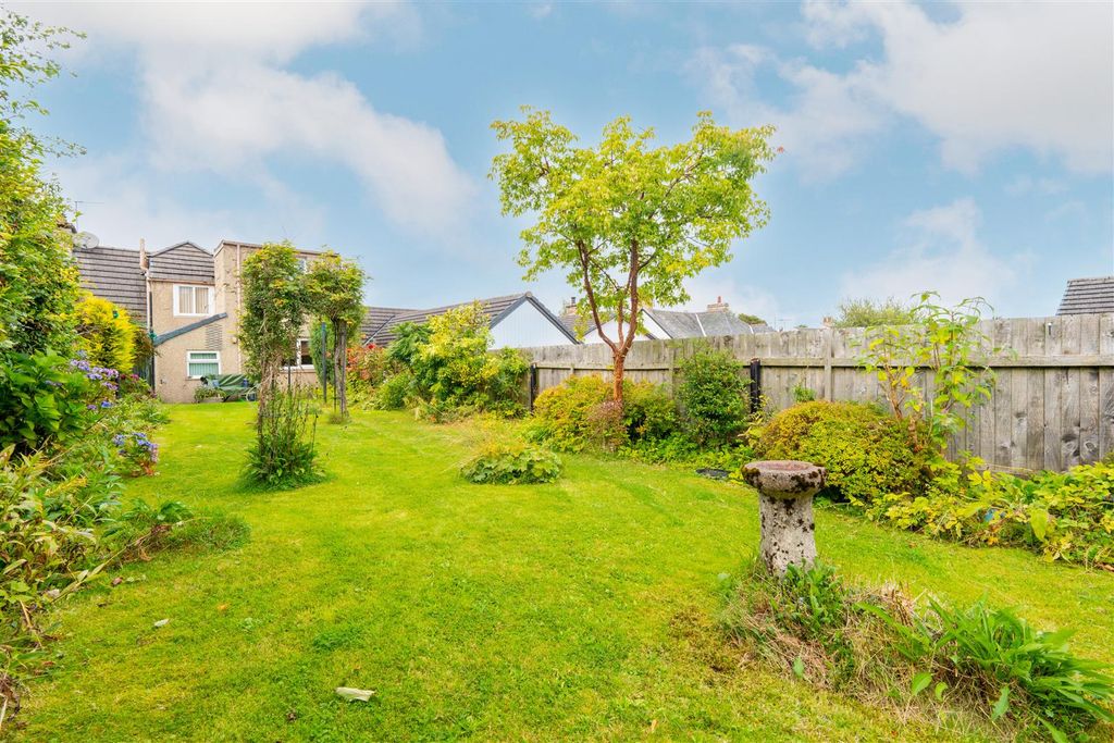 High Street, Burrelton, Blairgowrie PH13, 3 bed property for sale, £ ...