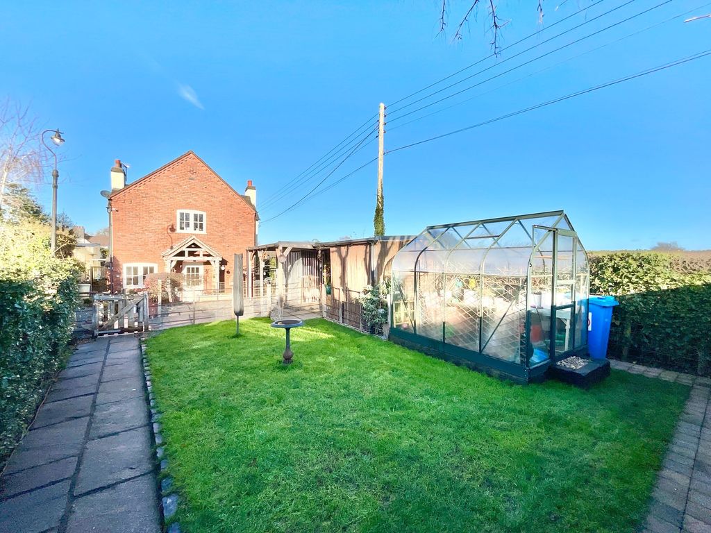 Coppenhall, Stafford ST18, 4 bed detached house for sale, £700,000 ...
