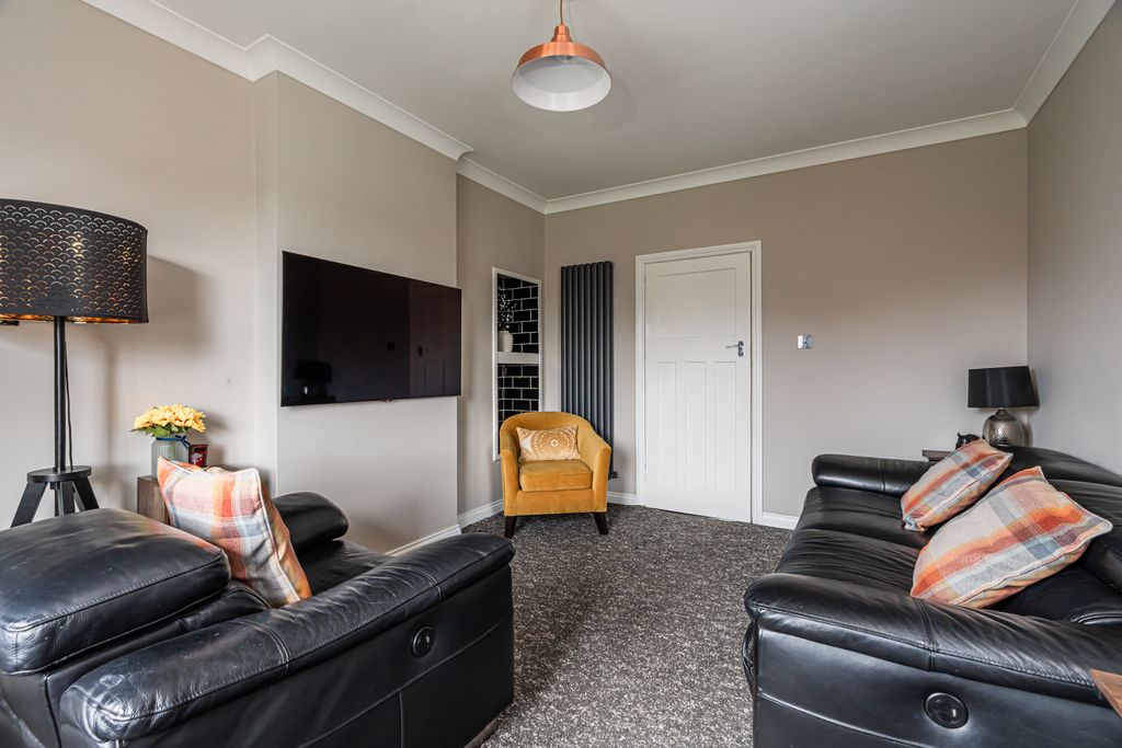 80 Broombank Terrace, Edinburgh EH12, 3 bed flat for sale, £235,000 ...