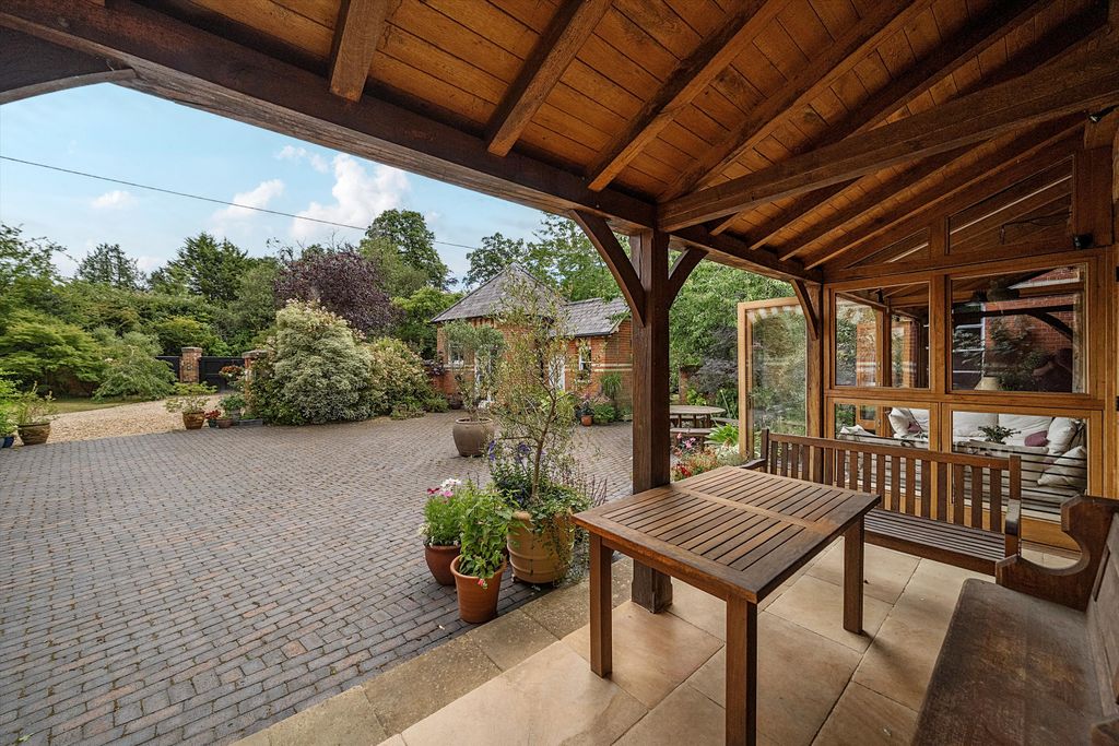 Winkfield Row, Bracknell, Berkshire RG42, 4 bed detached house to rent ...