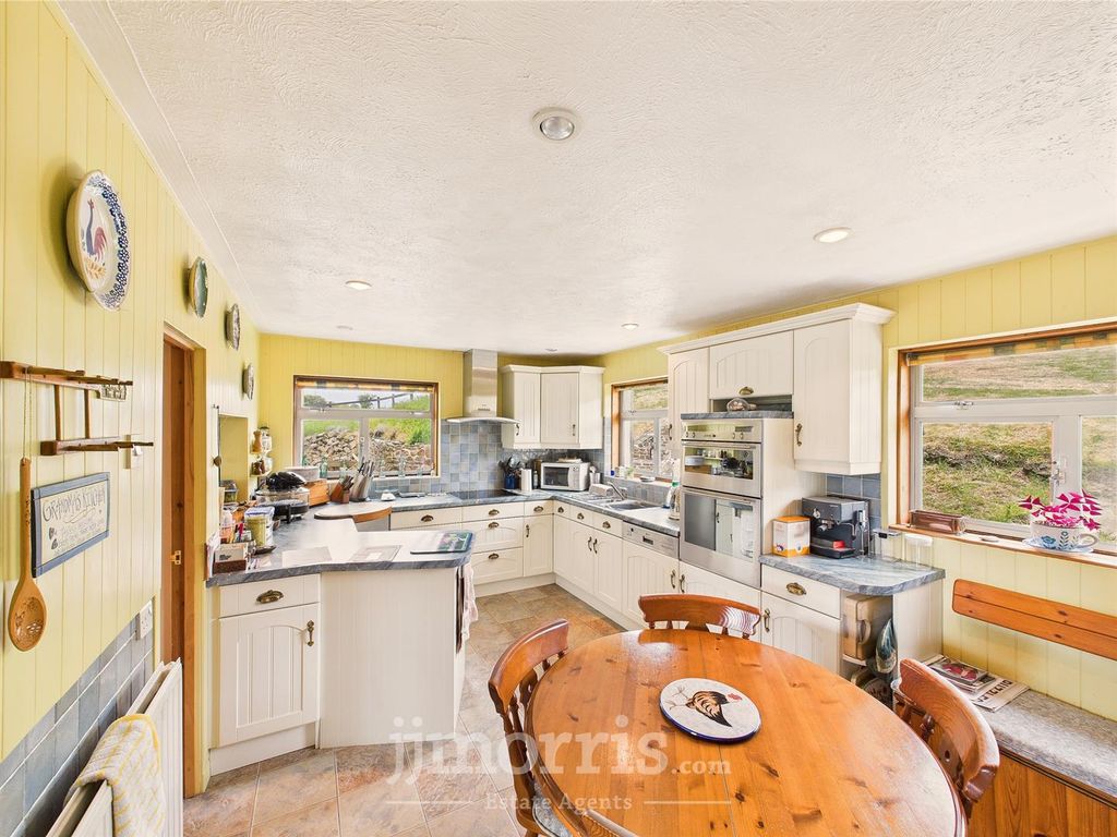 Mountain Road, Trimsaran, Kidwelly SA17, 4 bed country house for sale ...