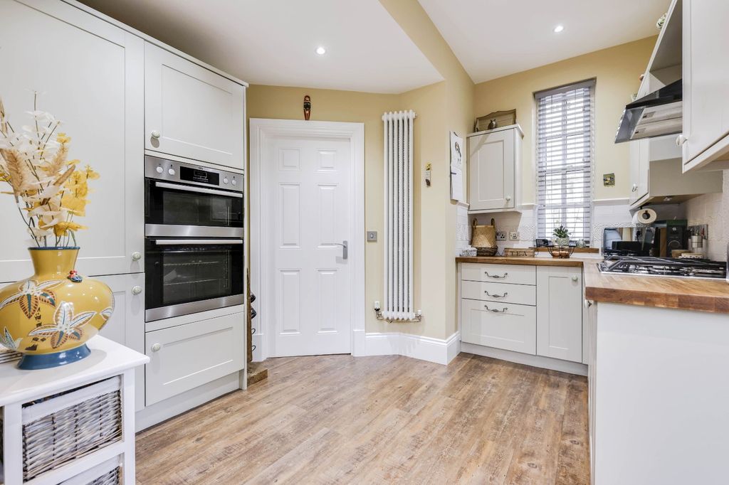 Chapel Lane, New Farnley, Leeds, West Yorkshire LS12, 2 bed terraced ...