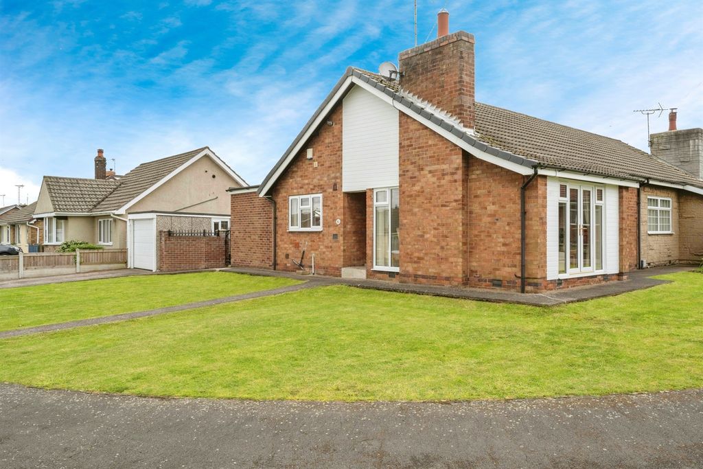 Kingsley Road, Adwick-Le-Street, Doncaster DN6, 2 bed semi-detached ...