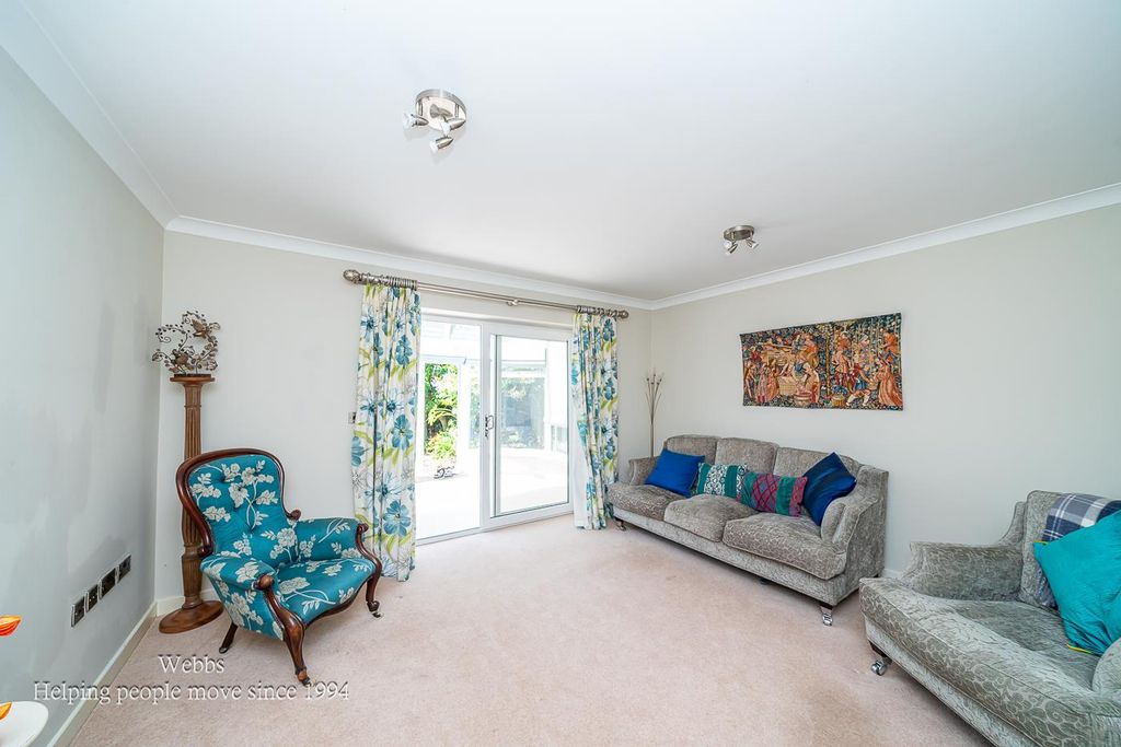 Sheep Fair, Rugeley WS15, 2 bed detached bungalow for sale, £285,000 ...