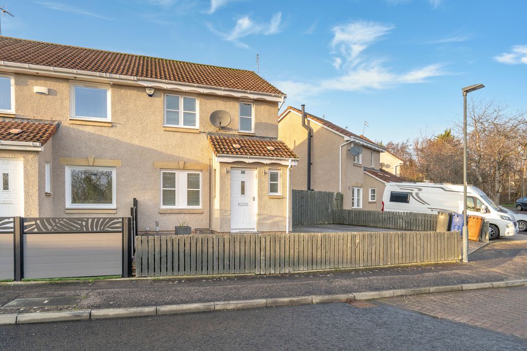 24 Castle Place, Gorebridge EH23, 3 bed semi-detached house for sale, £ ...