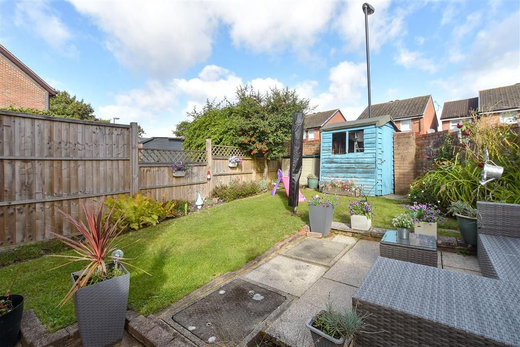 Pound Hill, Crawley, West Sussex RH10, 2 bed end terrace house for sale ...