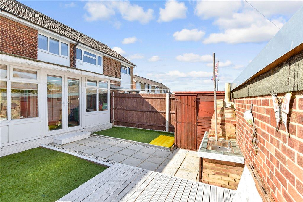 Mallard Way, Lower Stoke, Rochester, Kent ME3, 3 bed terraced house for ...