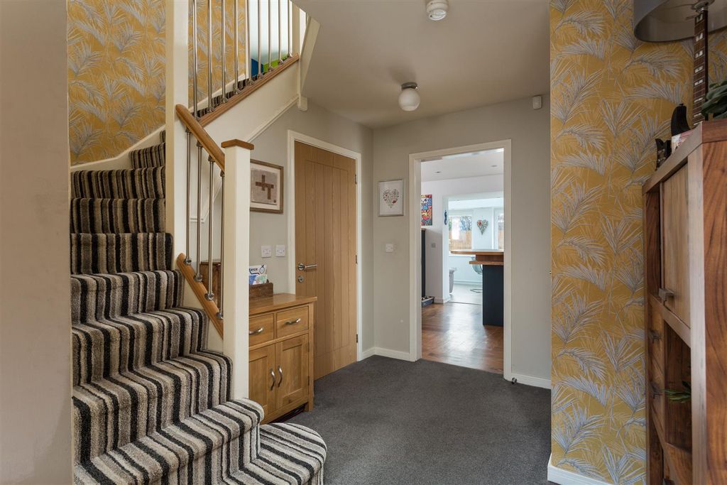Privet Drive, Thorpe Willoughby YO8, 4 bed detached house for sale, £ ...