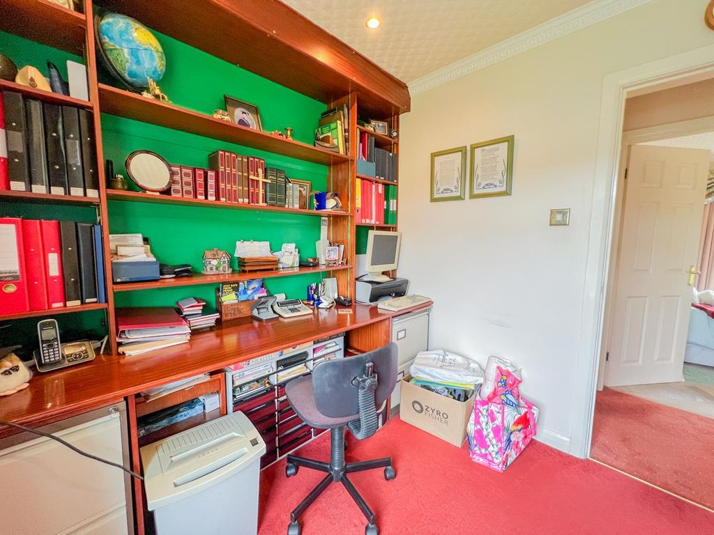 13 Harcroft Avenue, Saddlestone, Douglas IM2, 4 bed detached bungalow ...