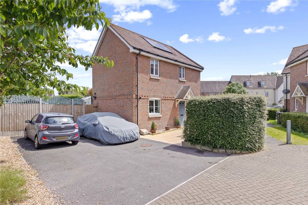 Whyke Marsh, Chichester PO19, 3 bed semi-detached house for sale, £ ...