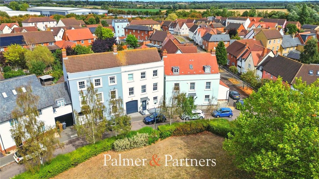 Cornelius Vale, Chelmer Village, Chelmsford, Essex CM2, 4 bed semi ...