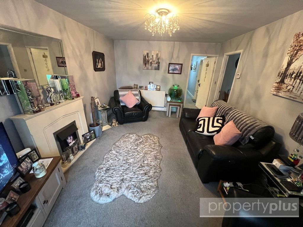 March Hywel, Cilfrew, Neath SA10, 3 bed bungalow for sale, £215,000 ...