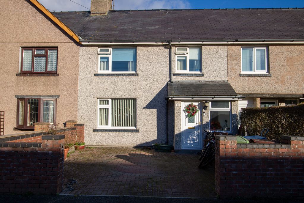 Heol Y Llan, Barmouth LL42, 3 bed terraced house for sale, £180,000 ...