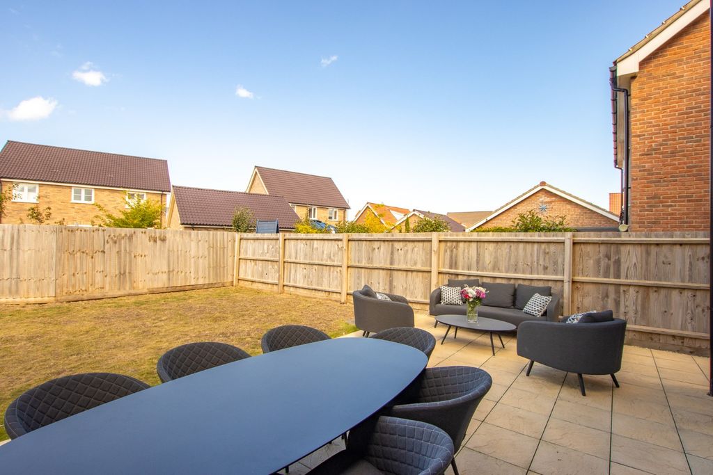 Poppy Crescent, Hunstanton PE36, 4 bed detached house for sale, £ ...