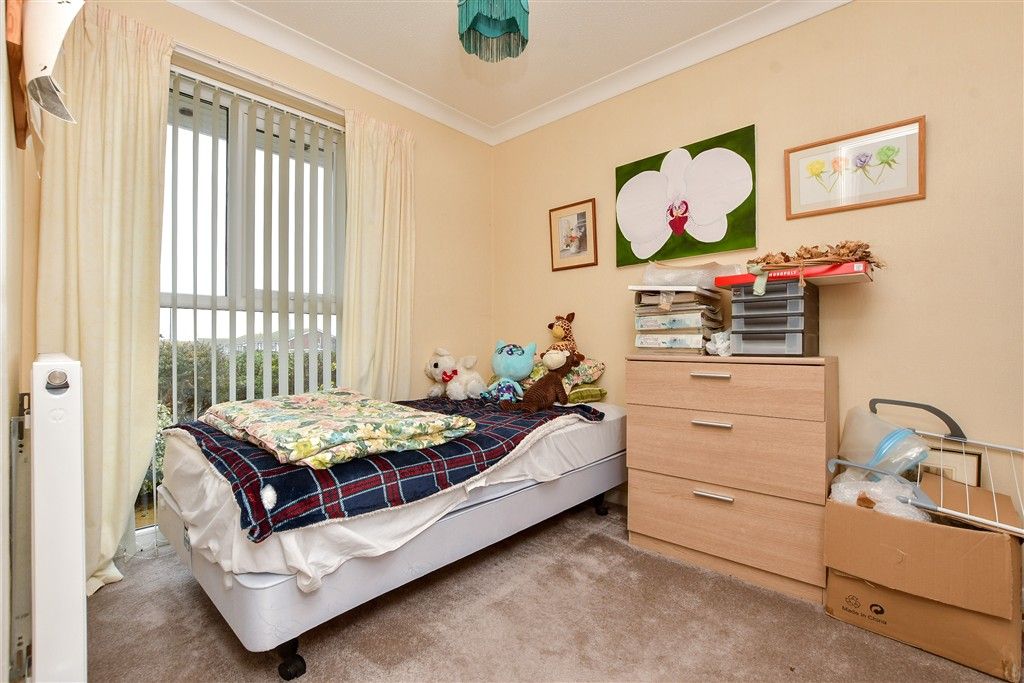 Luckhurst Gardens, Palm Bay, Margate, Kent CT9, 2 bed semi-detached ...