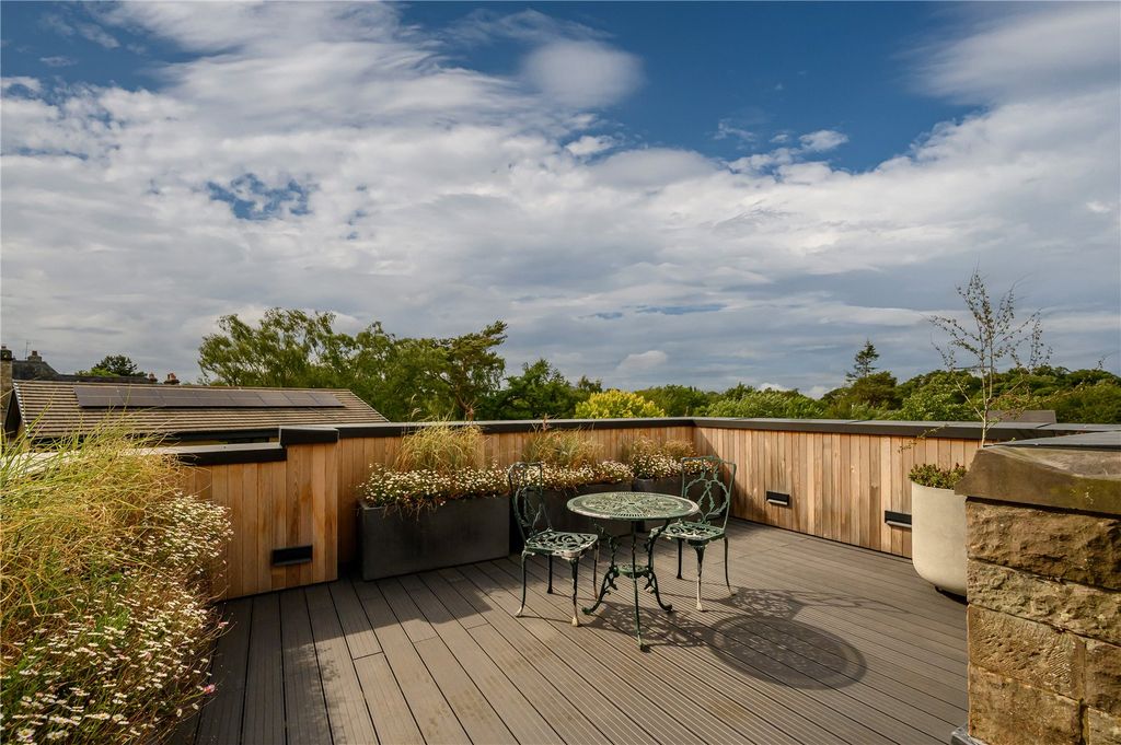 6 Wester Coates Gardens, Wester Coates, Edinburgh EH12, 5 bed detached ...