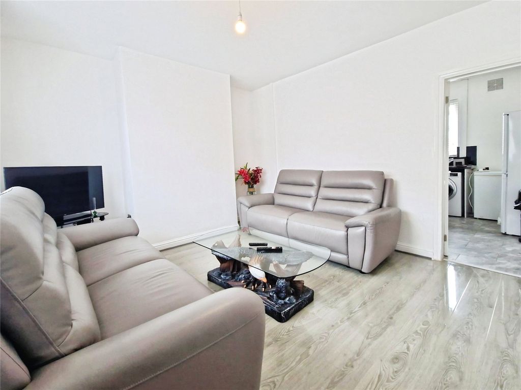 Wardley Avenue, Worsley, Manchester, Greater Manchester M28, 3 bed semi ...