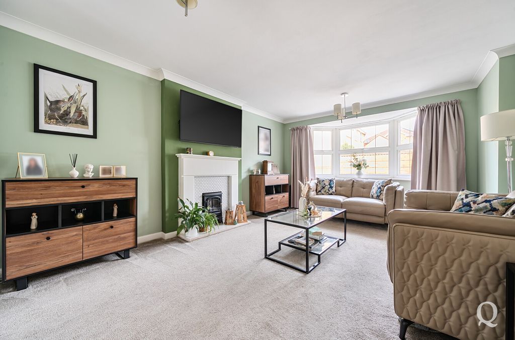 Sandstone Drive, Kemsley, Sittingbourne, Kent ME10, 4 bed detached ...