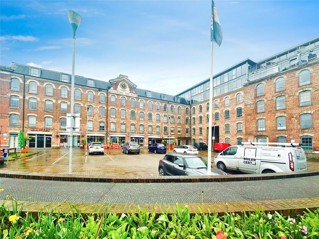 Queens Road, Nottingham, Nottinghamshire NG2, 2 bed property for sale ...
