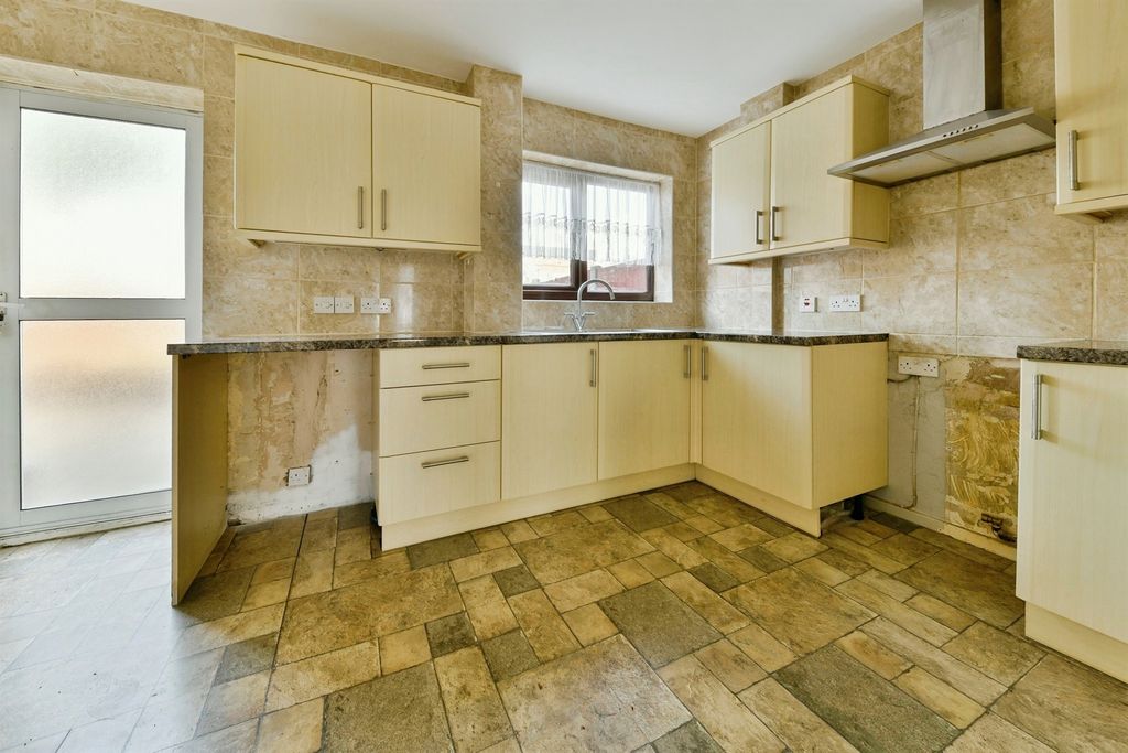 Hydean Way, Shephall, Stevenage SG2, 3 bed end terrace house for sale ...